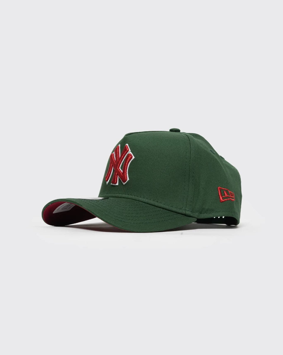 New era 940AF Cilantro Metallic New York Yankees 60766801 | Trainers AU ...